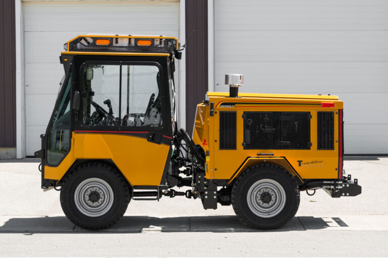 Trackless MT7 Tractor - Joe Johnson Equipment